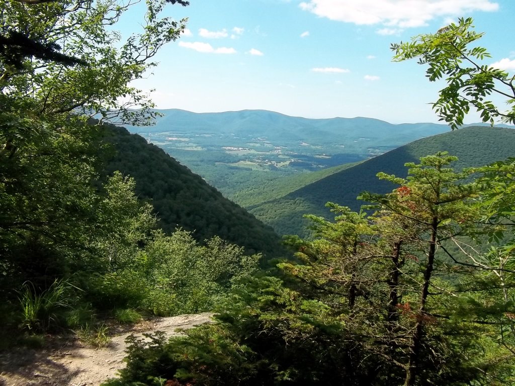 Hiking the Taconic Range